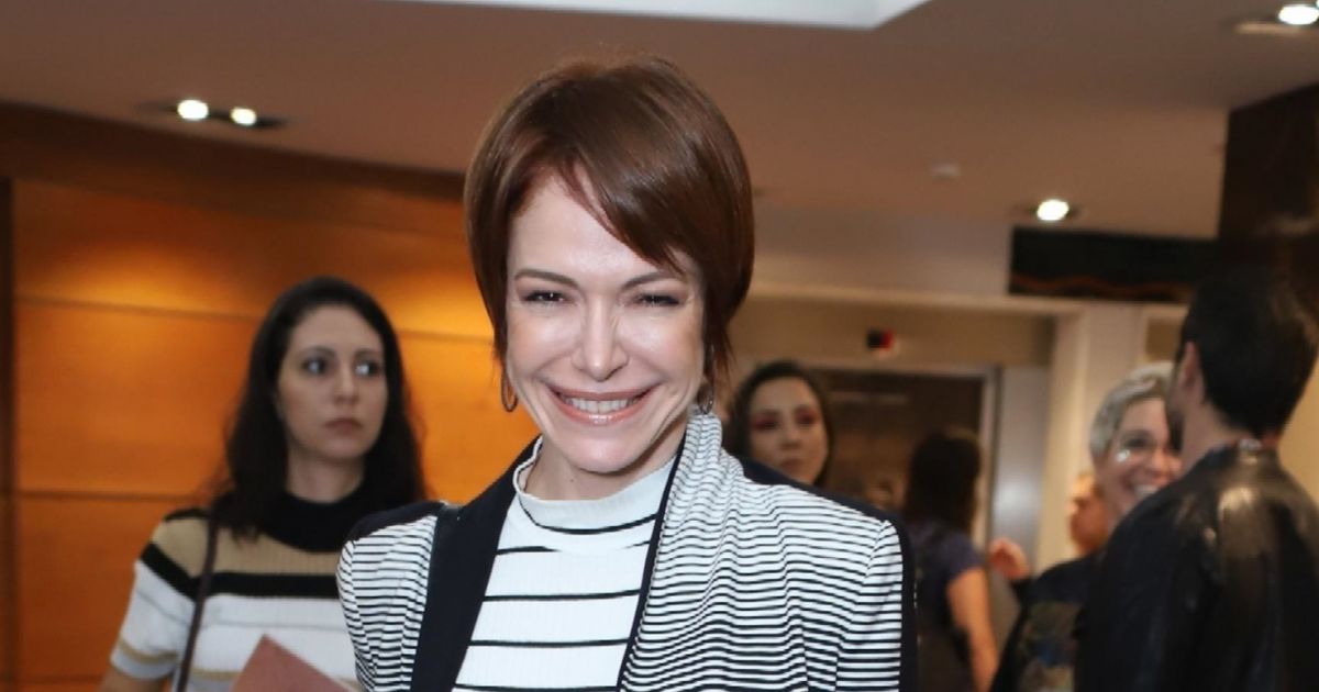 Babi Xavier foi à estreia da peça 'O Mistério de Irma Vap' - Purepeople