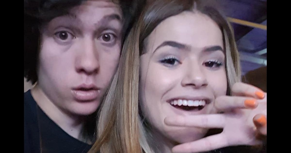 Maisa Silva e Nicholas Arashiro estão juntos há dois anos - Purepeople