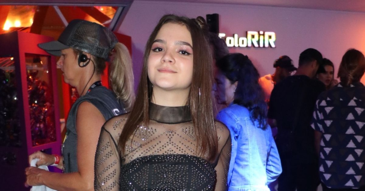 Mel Maia esbanjou estilo para curtir o Rock in Rio - Purepeople