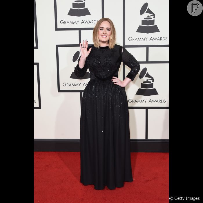 Adele exibe corpo mais magro em foto - Purepeople