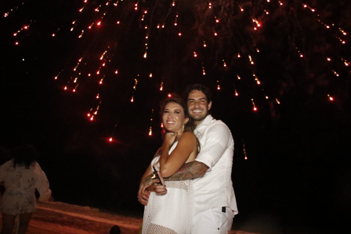 Foto: Filha de Silvio Santos, Rebeca Abravanel oficializa a união com ... Foto: Filha de Silvio Santos, Rebeca Abravanel oficializa a união com ...