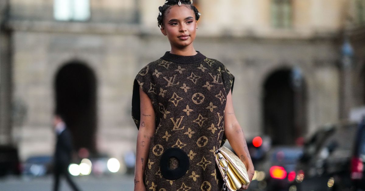Moda oversized: tendência segue em alta em 2022 - Purepeople