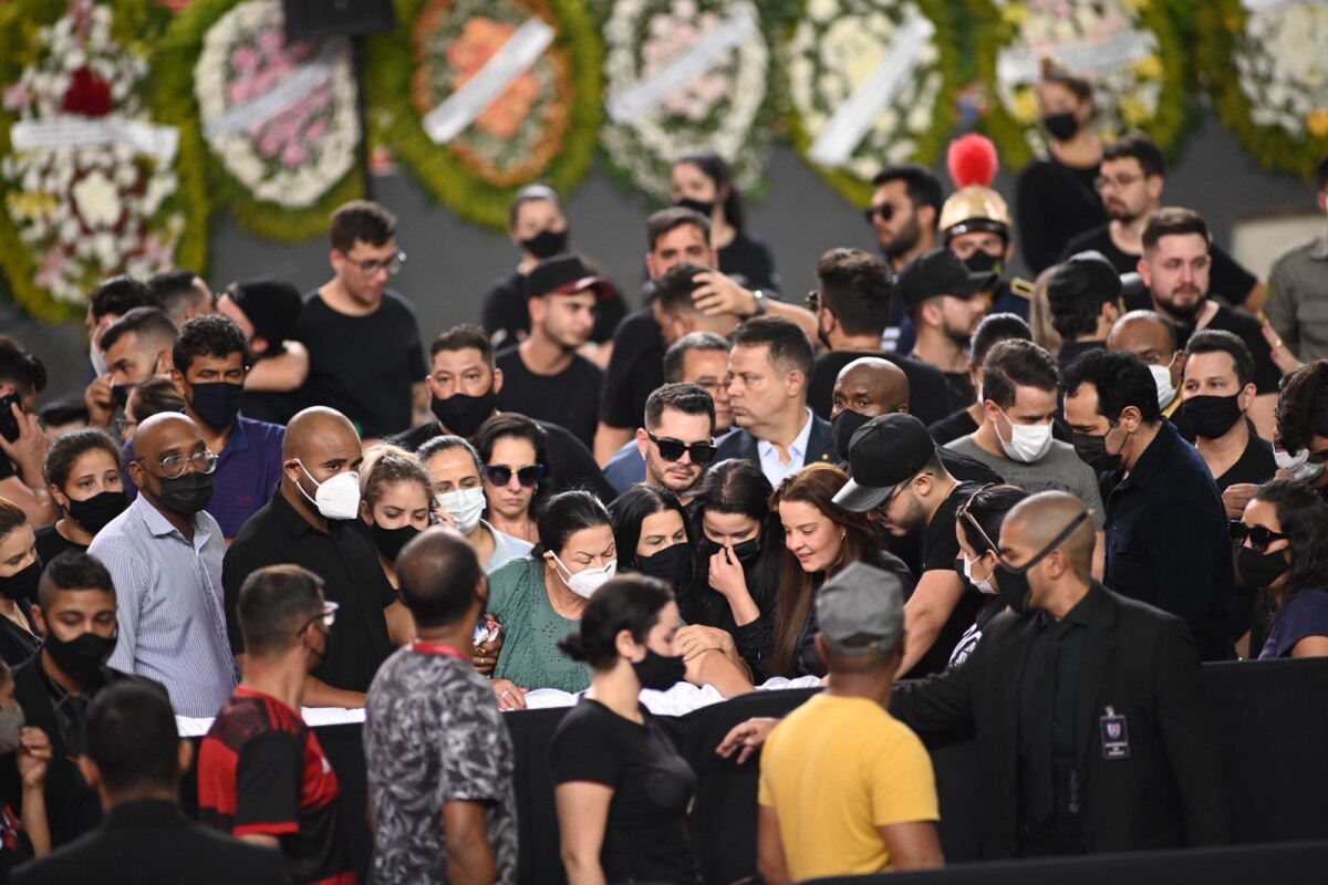 Foto: Marília Mendonça morreu aos 26 anos após trágico acidente de ...