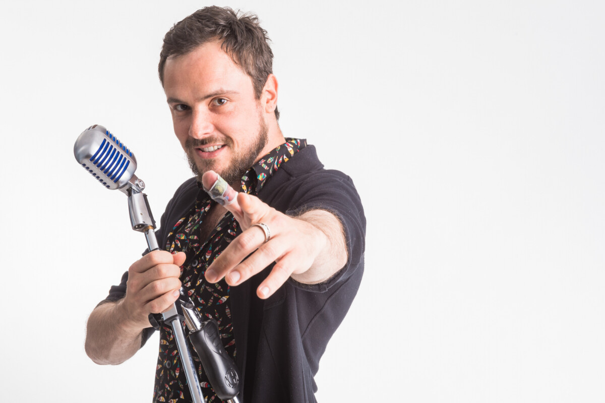 Foto: Sergio Guizé explicou como se deu o processo criativo do disco ...