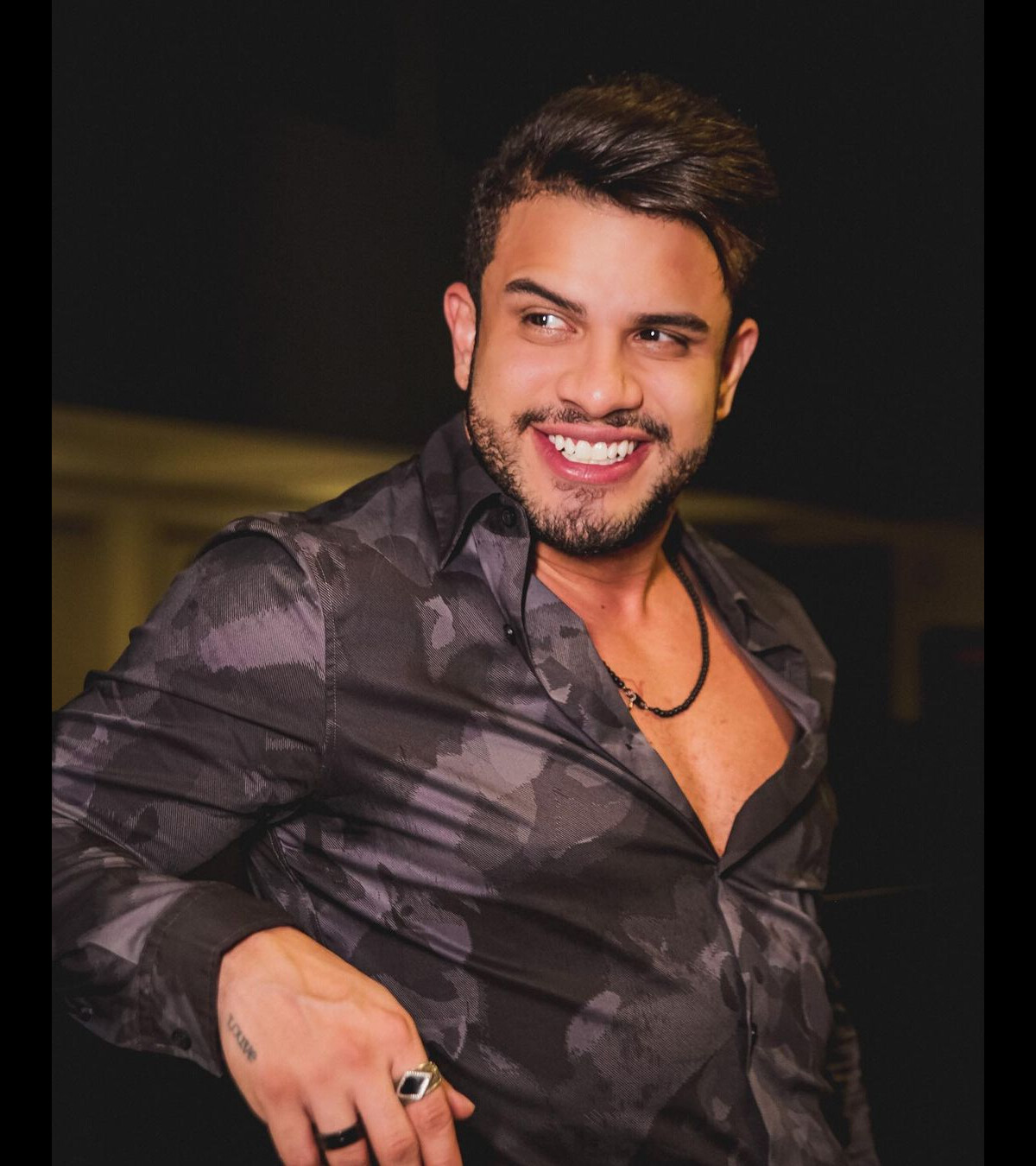Foto: Ávine Vinny não precisará usar tornozeleira eletrônica - Purepeople