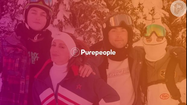 Novo romance? Veja foto de Anitta com ator gringo apontado como affair ...