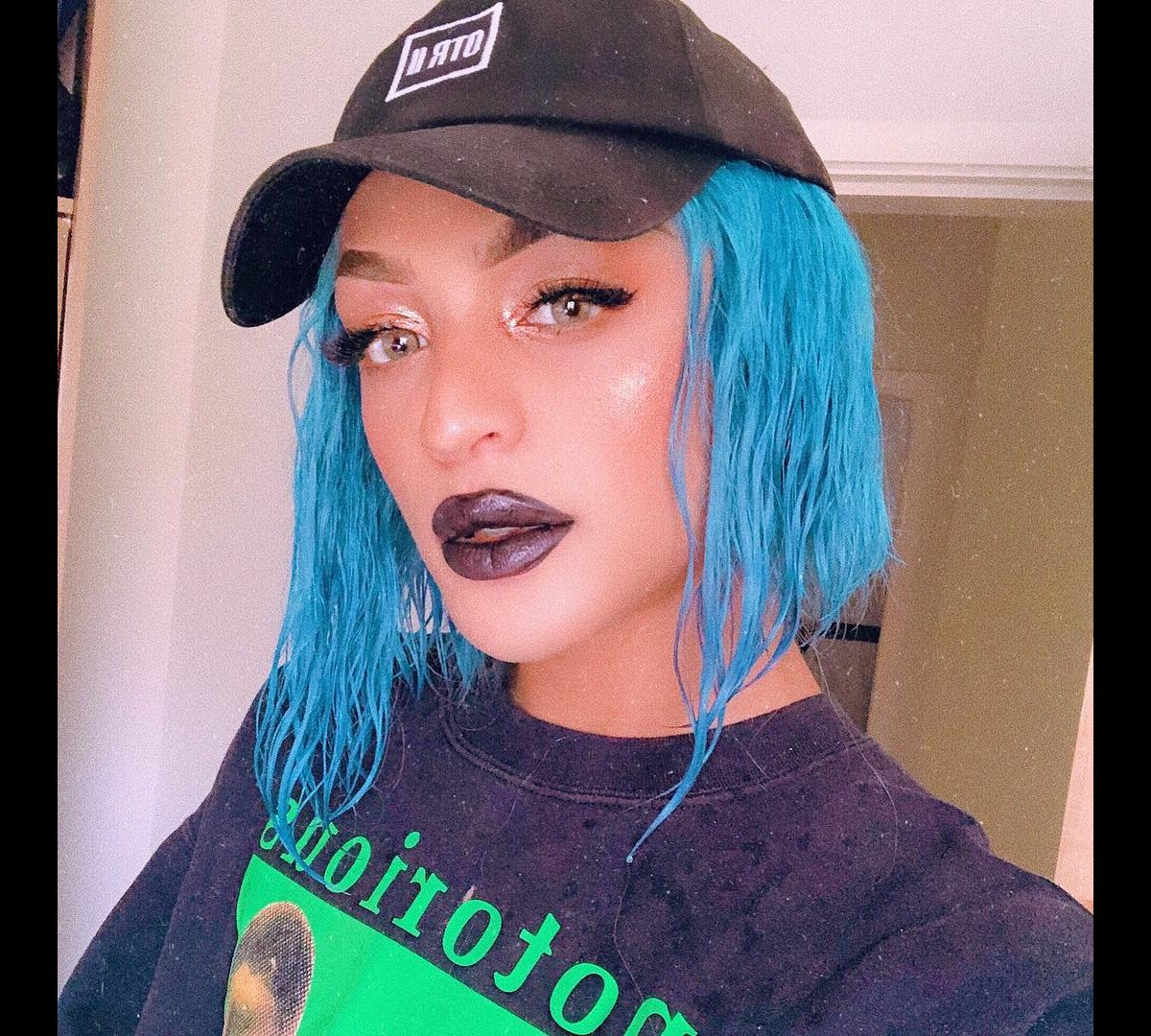 Foto: Pabllo Vittar exibe suas diferentes madeixas em momentos ...