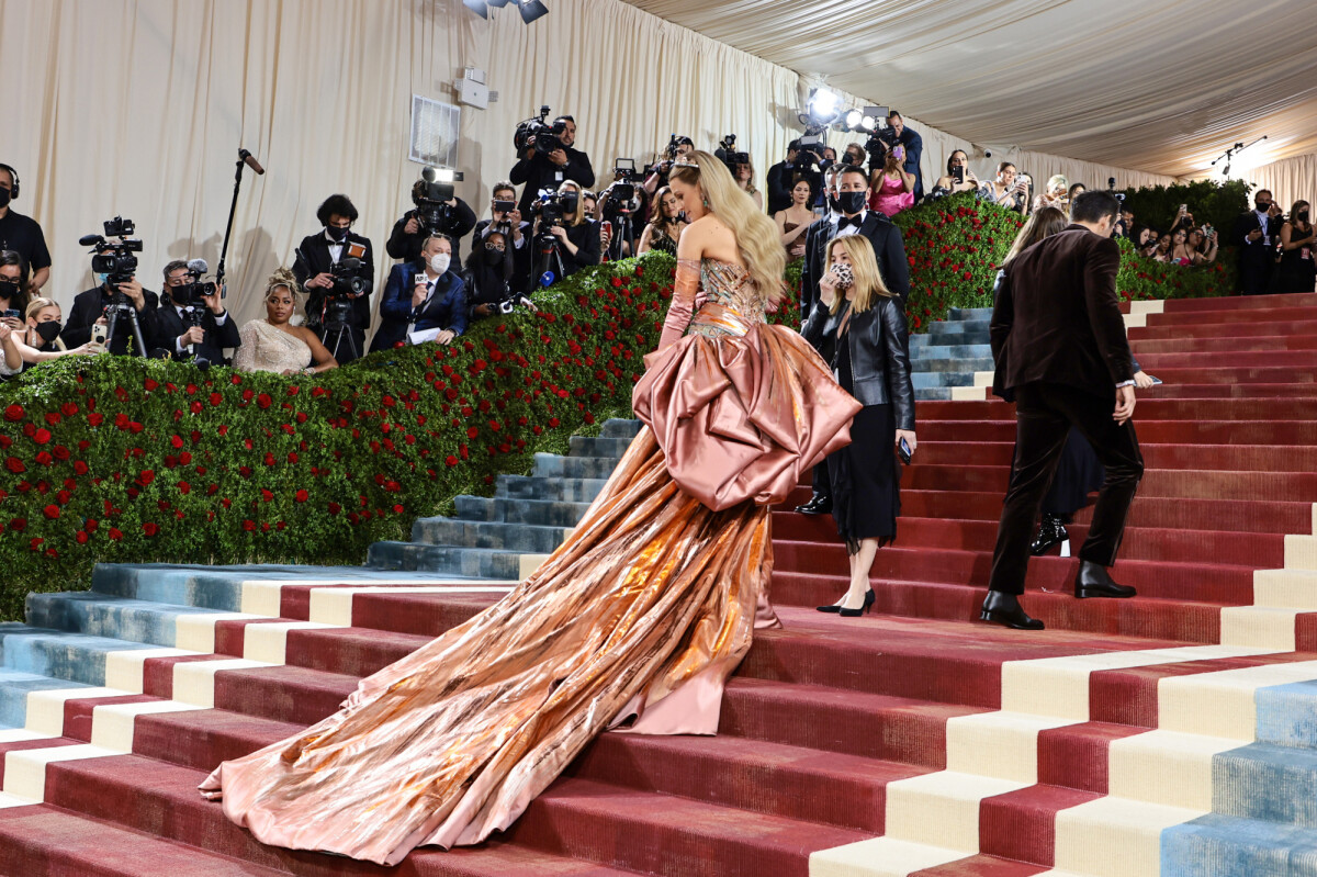 Foto: Vestido de Blake Lively surpreendeu por ser '2 em 1' em uma mesma ...