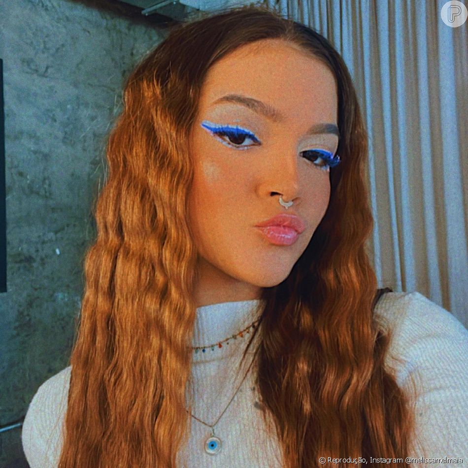 Mel Maia festa de 18 anos com look sexy e parabéns ousado. Vídeo ...