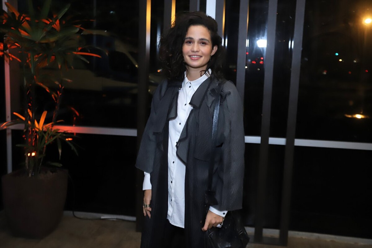 Foto: Nanda Costa posa em show de Maria Bethânia, no Rio de Janeiro ...