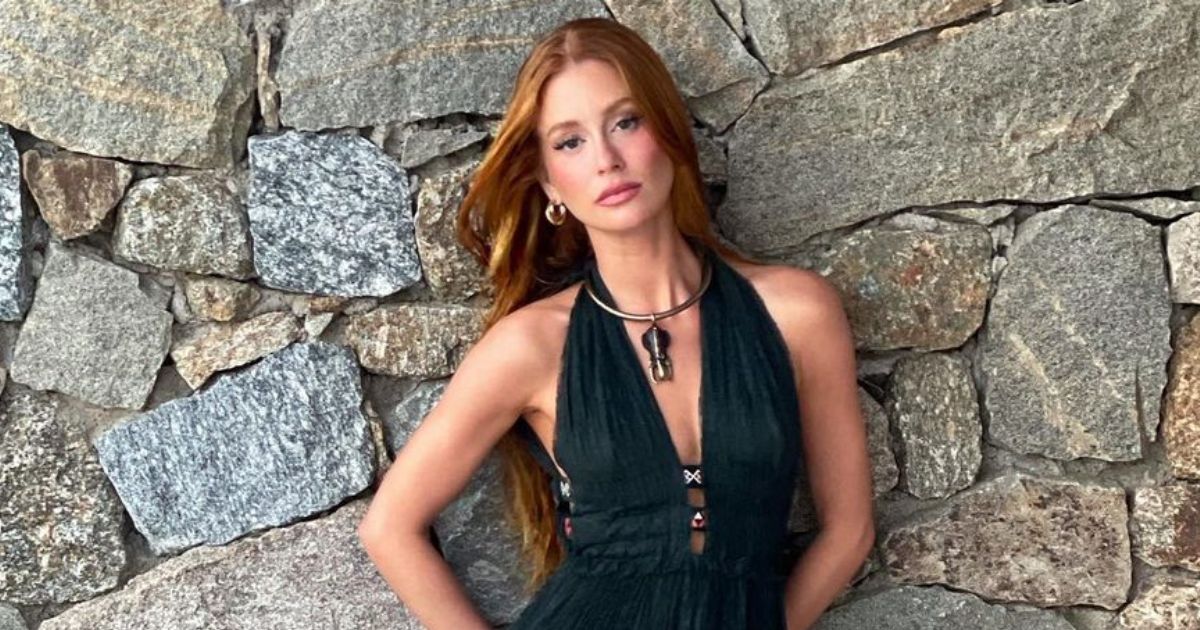 Vestido com decote de Marina Ruy Barbosa: atriz usa look preto curto e ...