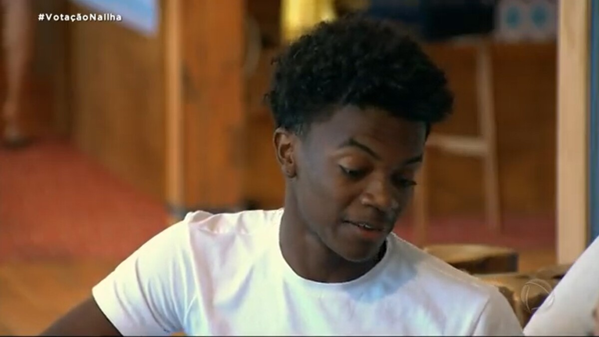 Foto: Ilha Record: Kaik explica que não era prioridade do grupo ...