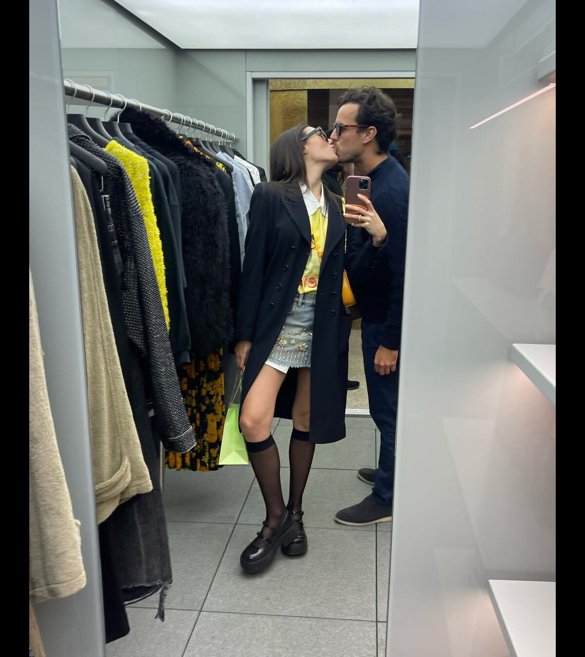 Foto: Elisa Zarzur exibiu uma série de fotos românticas com Alexandre ...