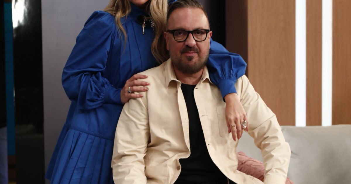 A Fazenda: Carelli e Adriane Galisteu foram alvos de críticas de ...