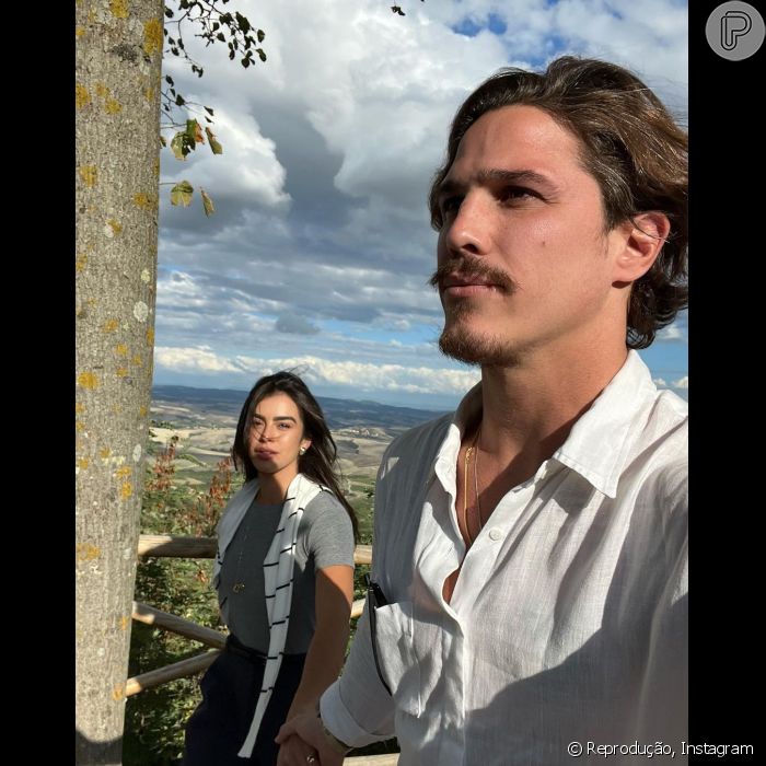 Romulo Neto e Mari Saad Mari Saad ironizaram especulações de crise no ...