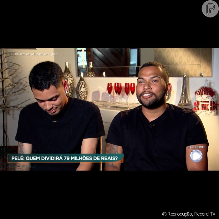 Netos de Pelé, Gabriel e Octávio foram chamados ao Brasil pela tia Kely ...