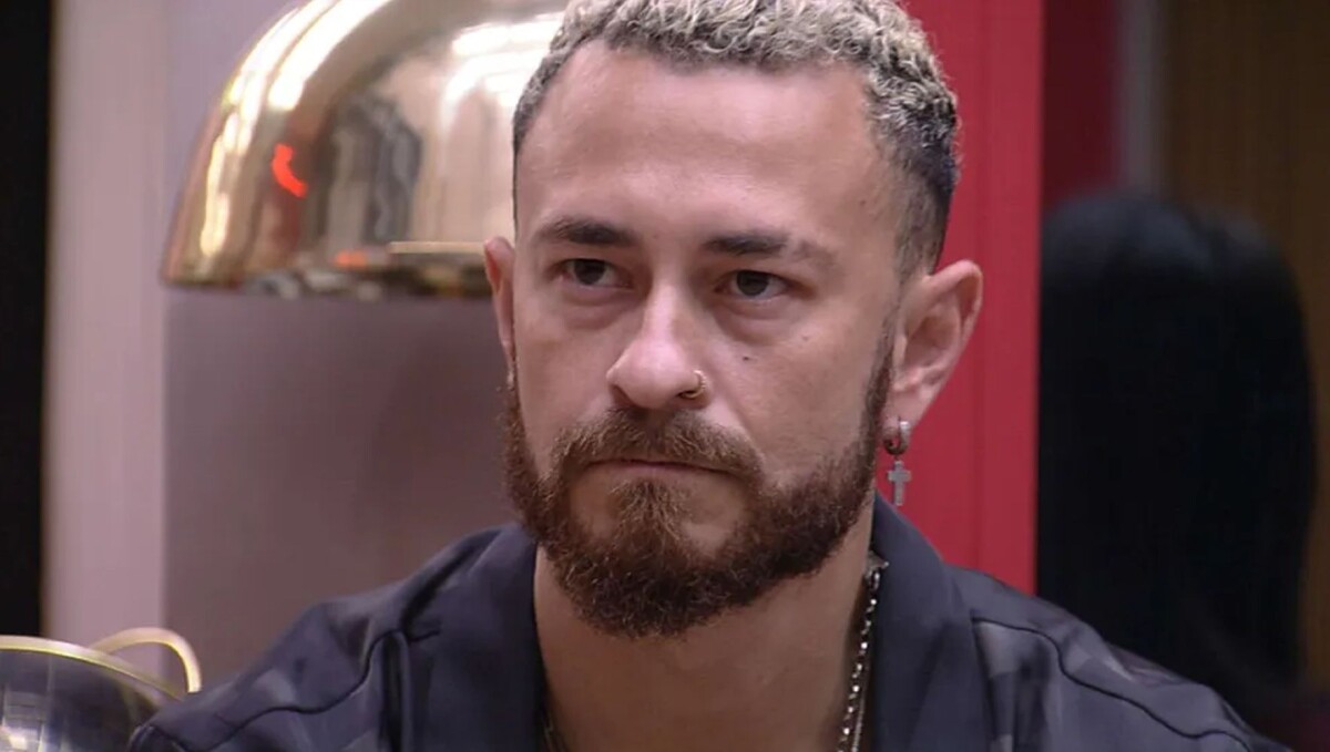 Foto: Fred, que já estava no Paredão após desistir da Prova do Líder ...
