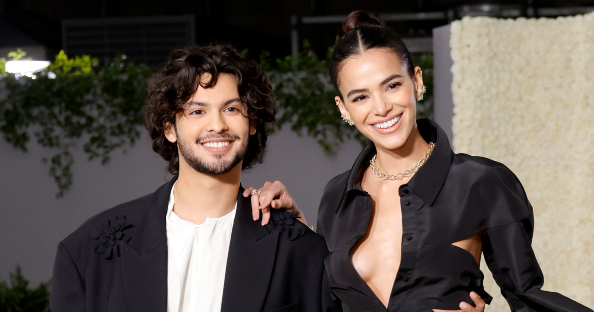 Xolozine está vivo! Novo encontro de Bruna Marquezine e Xolo Maridueña anima fãs: 'Vão se ...