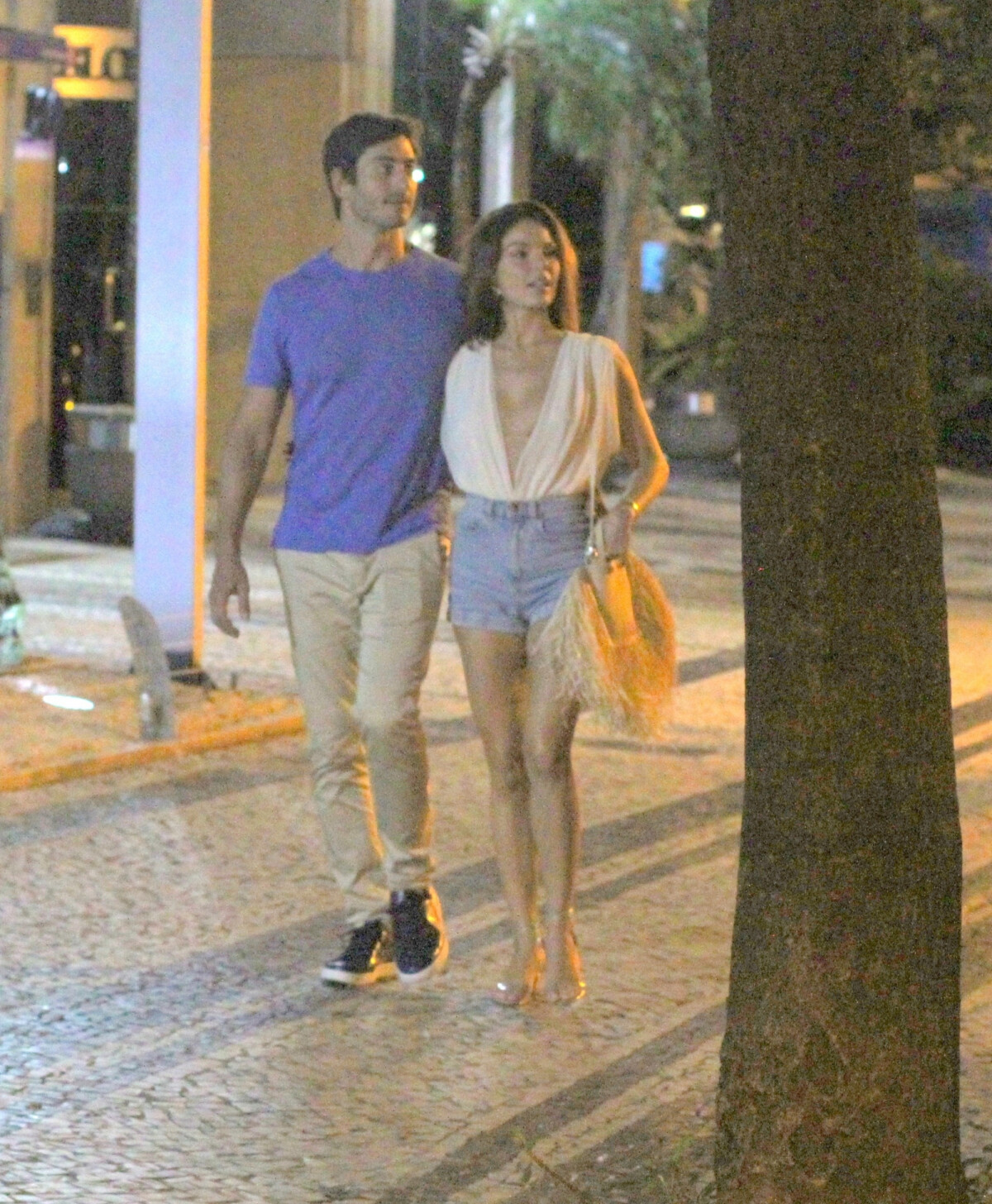 Foto: Isis Valverde se separou do modelo André Resende em fevereiro de ...