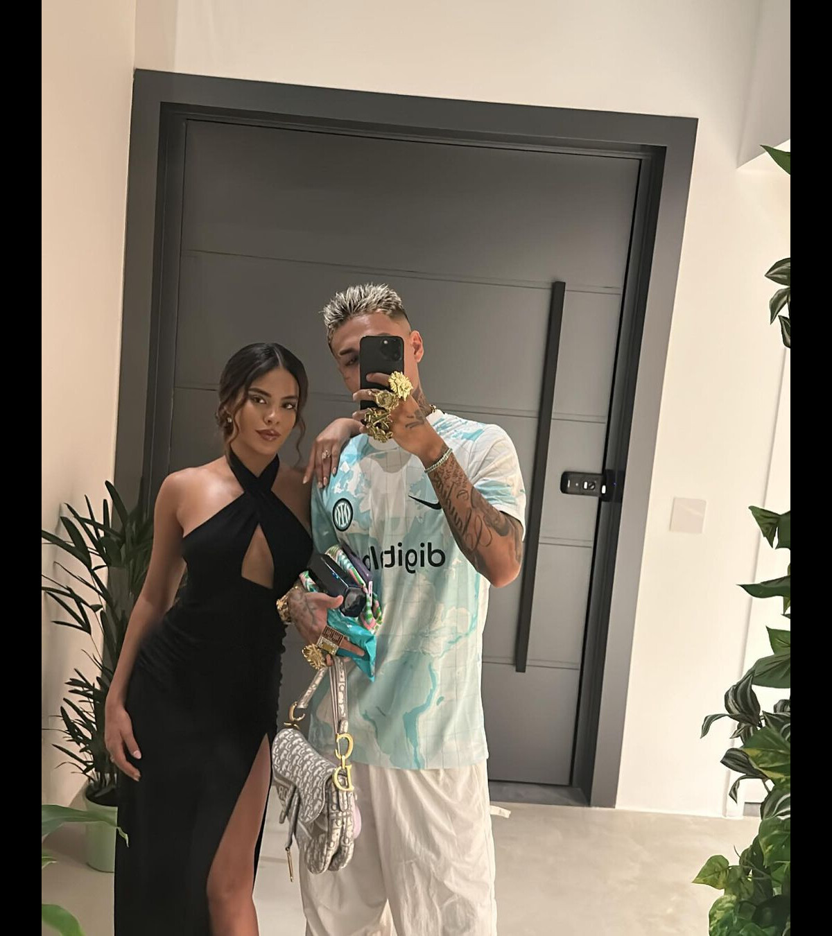 Foto: MC Cabelinho e Bella Campos estão juntos há 10 meses e se ...