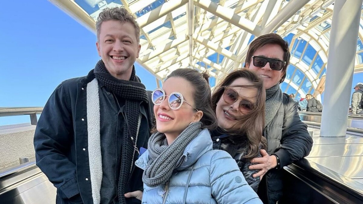 Foto: Sandy e Lucas reataram? Nova foto do ex-casal juntos durante ...