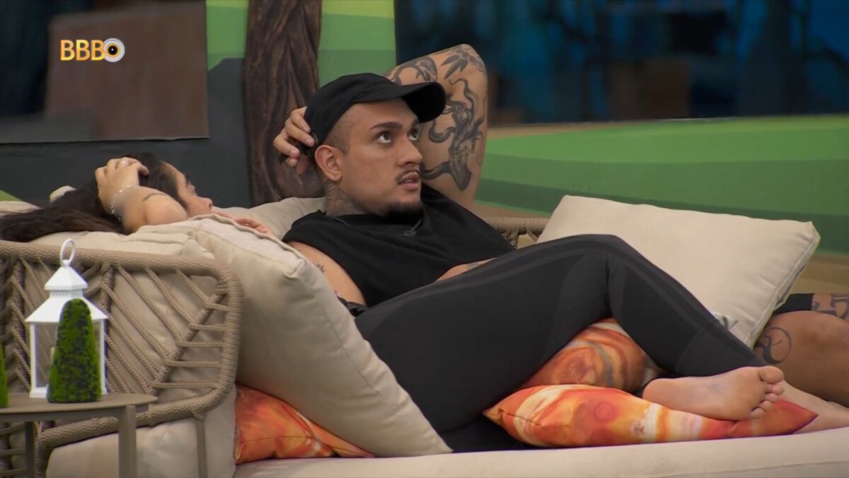 Foto: 'BBB 24': Após ser eliminado, MC Bin Laden conversa com Giovanna - Purepeople
