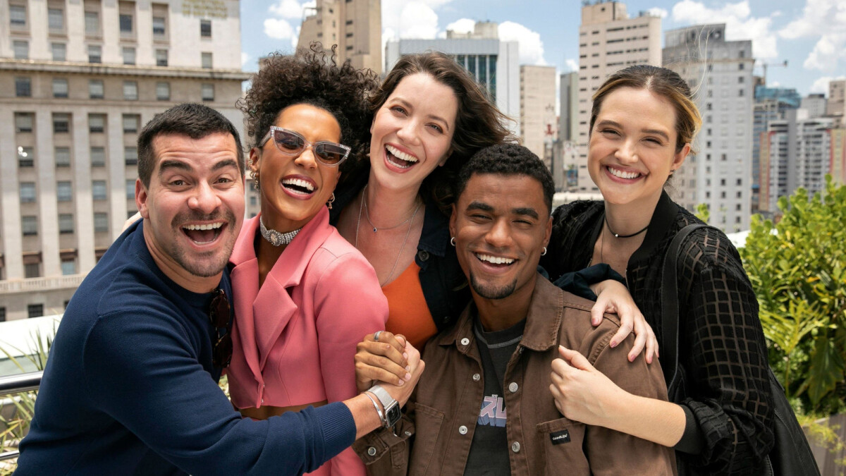 Foto: Vênus (Nathalia Dill), Júpiter (Thiago Martins), Andrômeda ...