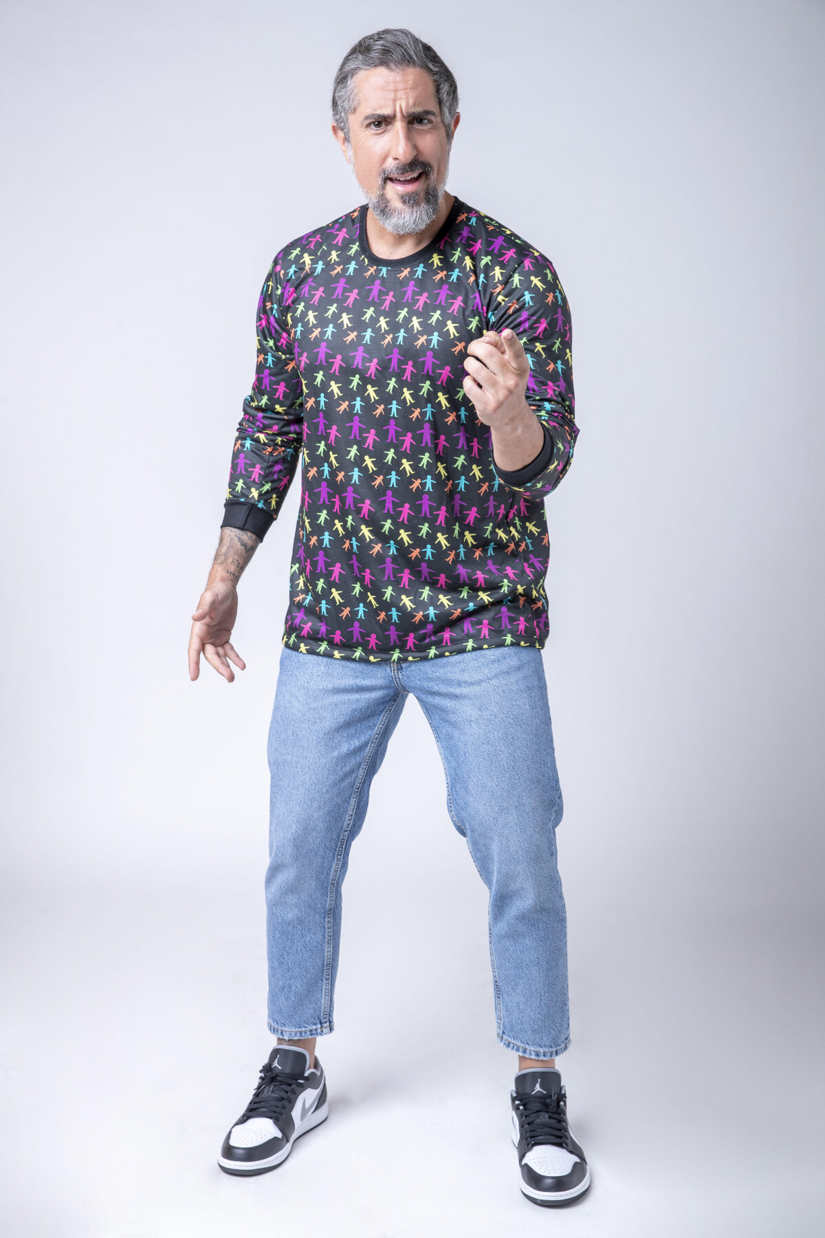 Foto: Marcos Mion foi detonado em 2002 por exibir na Band falso suicida ...