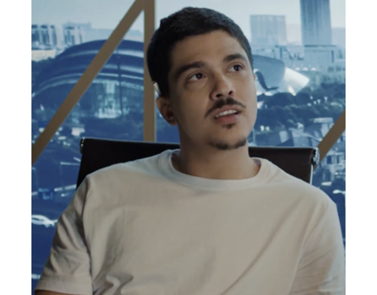 Foto: Em comercial da Prime Video, Chico Moedas ouve referências a ...