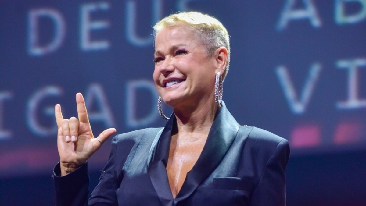 Foto Xuxa Passa Por 80 Procedimentos Estéticos Em Apenas 7 Horas Em