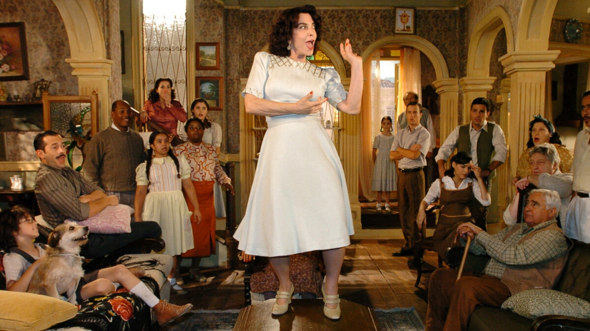 Foto: Na novela 'Alma Gêmea', Lady Francisco viveu a Graciosa, amiga de ...