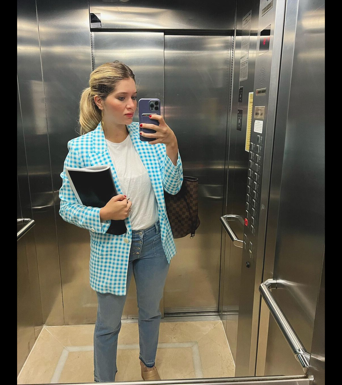 Foto: Lyandra Costa é médica e mostra rotina nas redes sociais - Purepeople