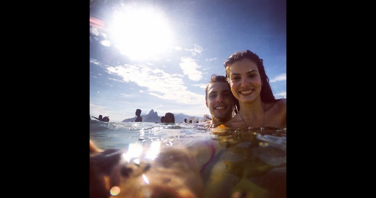 Foto: Camila Queiroz e Lucas Cattani estão juntos há pouco mais de dois ...