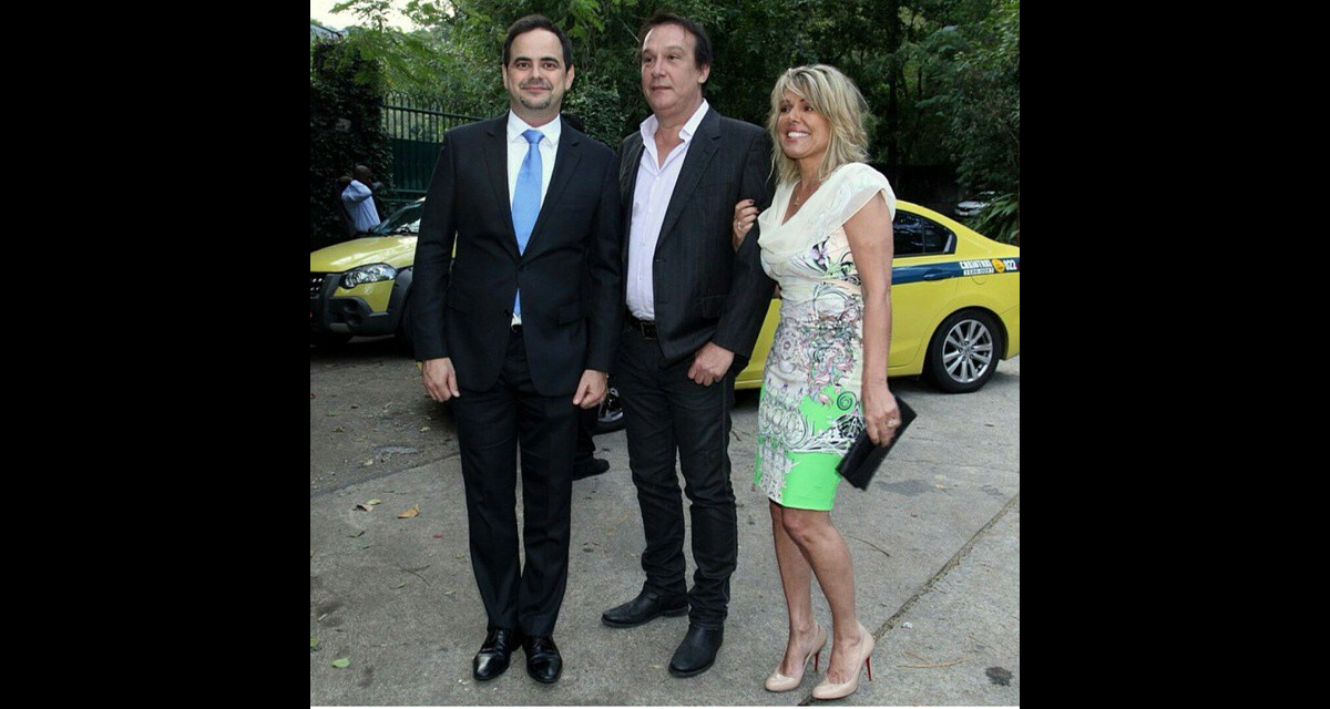 Foto: Márvio Lucio, o Carioca, Emilio Surita e a mulher, Anne Luyet, a ...