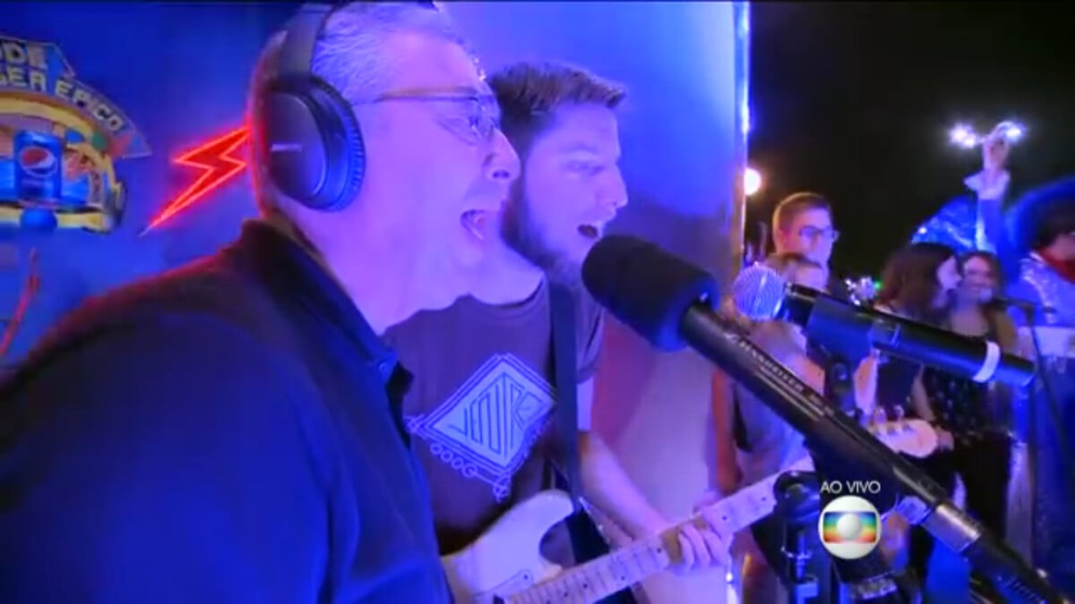 Foto: O repórter Ari Peixoto em sua apresentação no 'Rock in Rio ...