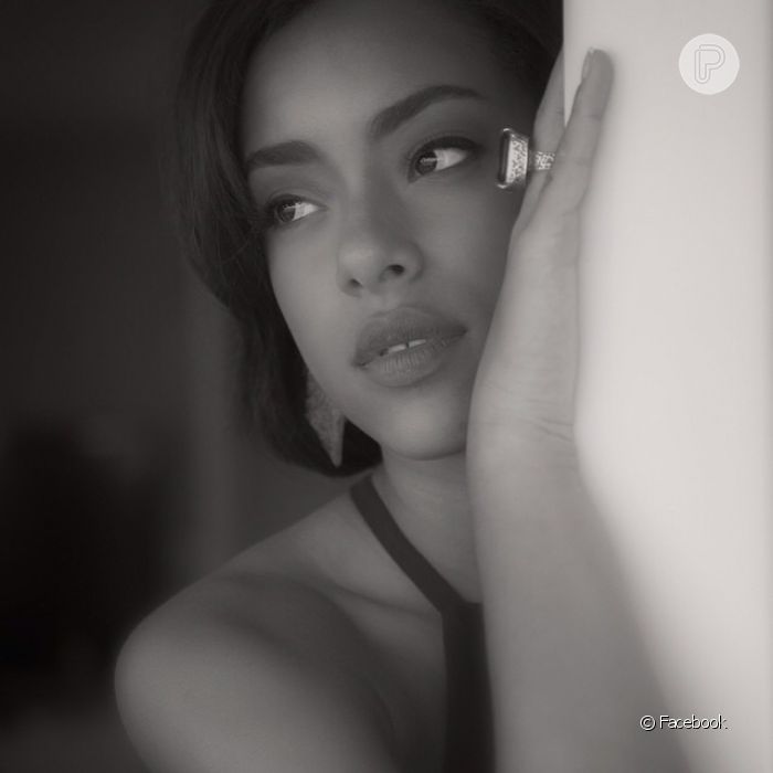 Yara Charry já trabalhou como modelo antes de estrear na televisão ...