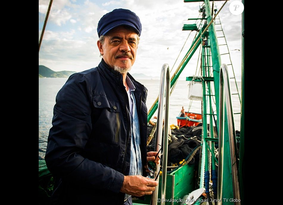 Patrick (Jean Pierre Noher) encontra Wagner (Felipe Mago) na novela ...