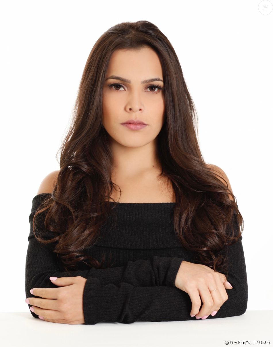 Emilly Araújo está se dedicando para alavancar a carreira de atriz ...