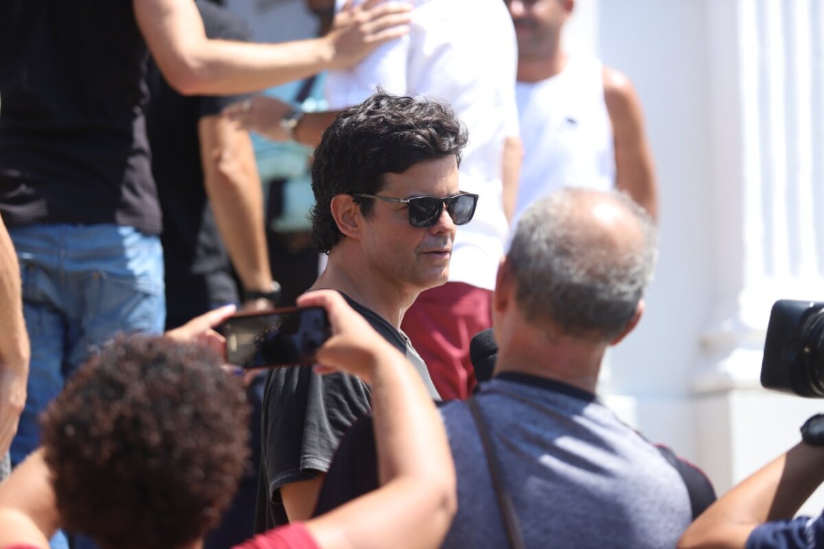 Foto: Jorge Pontual também esteve no sepultamento do ator Caio ...
