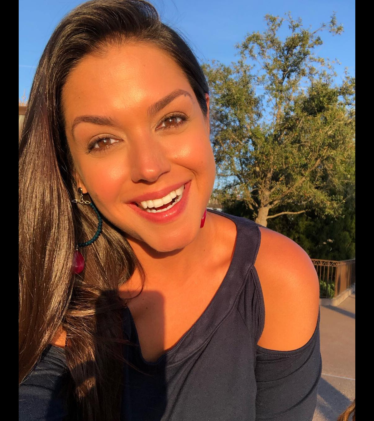 Foto: Thais Fersoza está suando a camisa mesmo nas férias para manter a ...