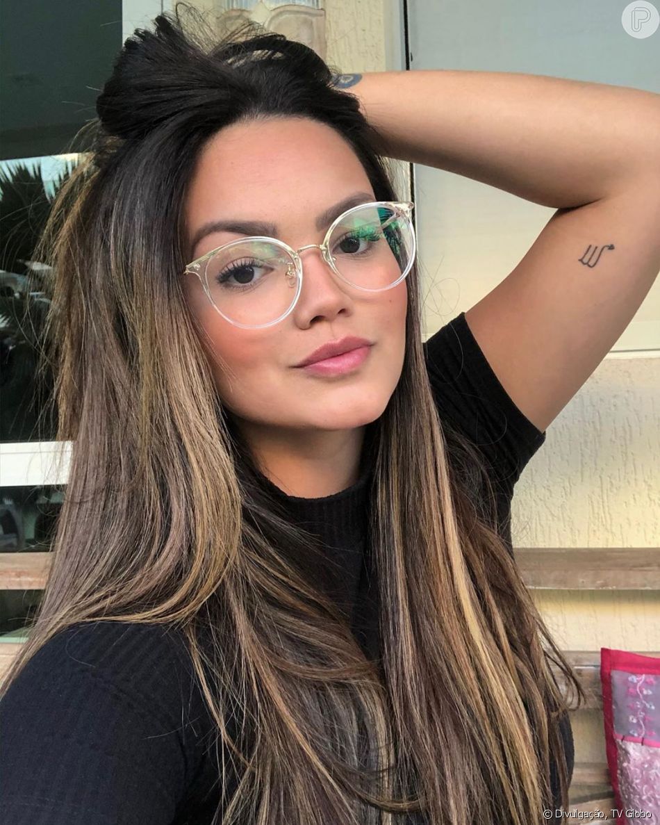 Suzanna Freitas parabenizou Latino: 'Eu dei Feliz Dia dos Pais para ele ...