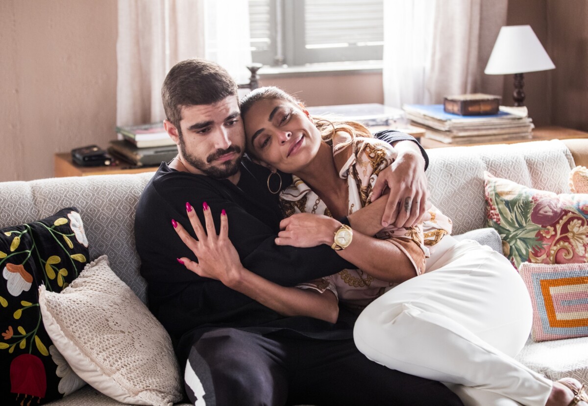 Foto: Maria da Paz (Juliana Paes) ainda incentiva Rock (Caio Castro) na ...