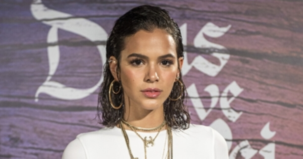 Bruna Marquezine rescinde com assessoria e continua na Globo. Saiba ...
