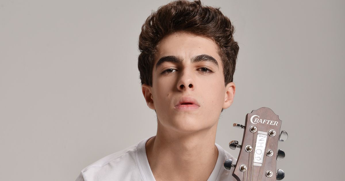 Lucas Burgatti planeja se aprimorar no piano e tirar habilitação para ...