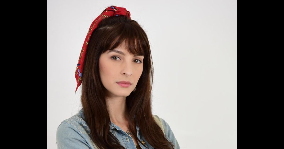 Maria (Michelle Batista) se revolta na novela 'Amor Sem Igual' quando ...