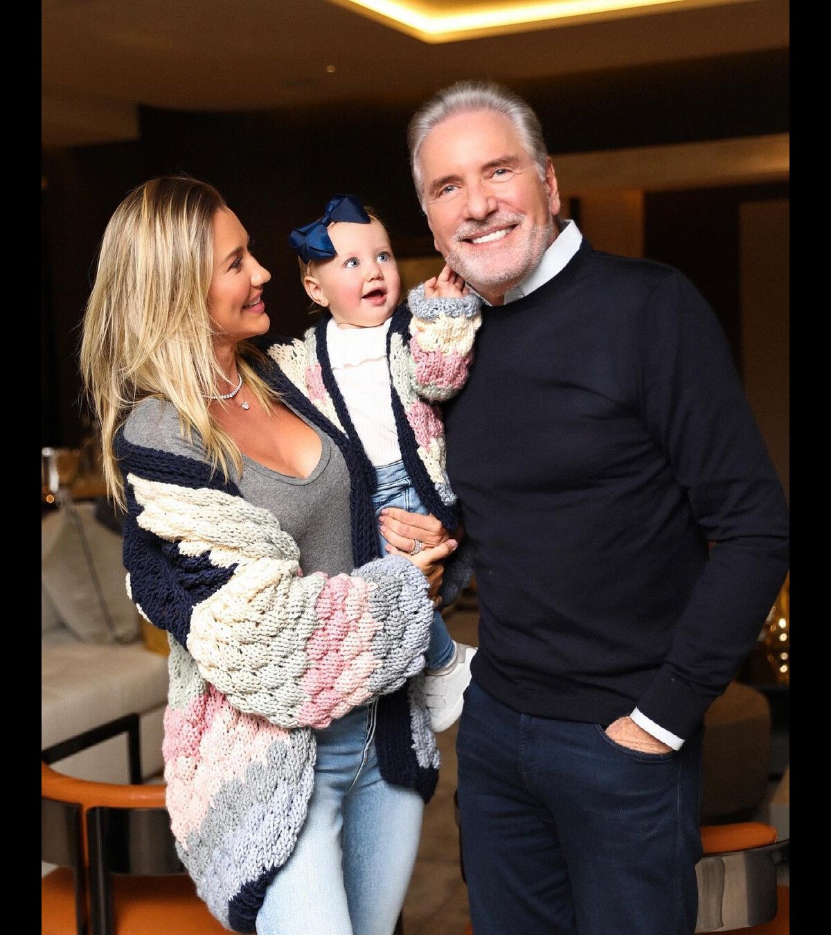 Foto: Ana Paula Siebert e Roberto Justus são pais da pequena Vicky, de ...