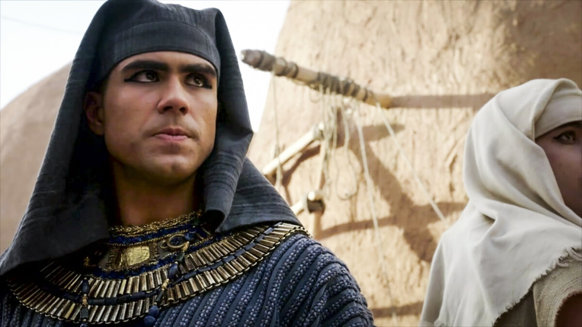 Foto: Reta final de 'Gênesis': José (Juliano Laham) plantou pertence em ...