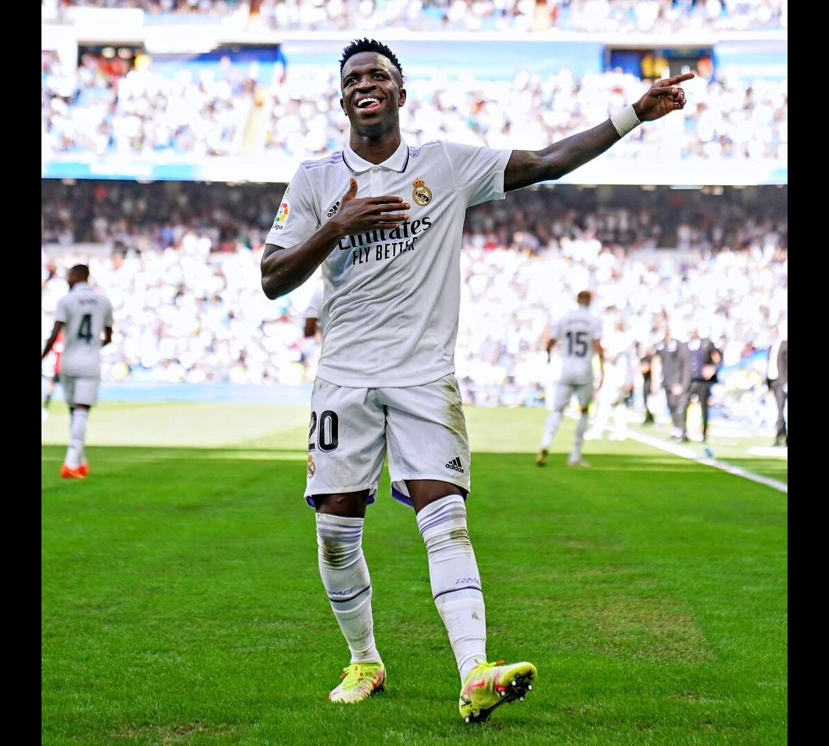 Foto: Vini Jr. mobilizou o mundo com sua torcida - Purepeople