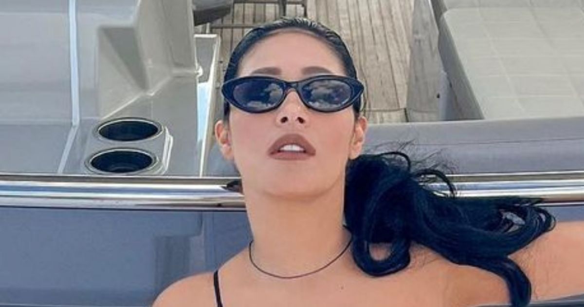 Simaria ousa em escolha de biquíni em praia em Miami - Purepeople