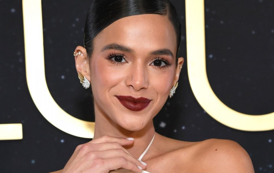 Bruna Marquezine: perfil de grife no Twitter é invadido por brasileiros ...